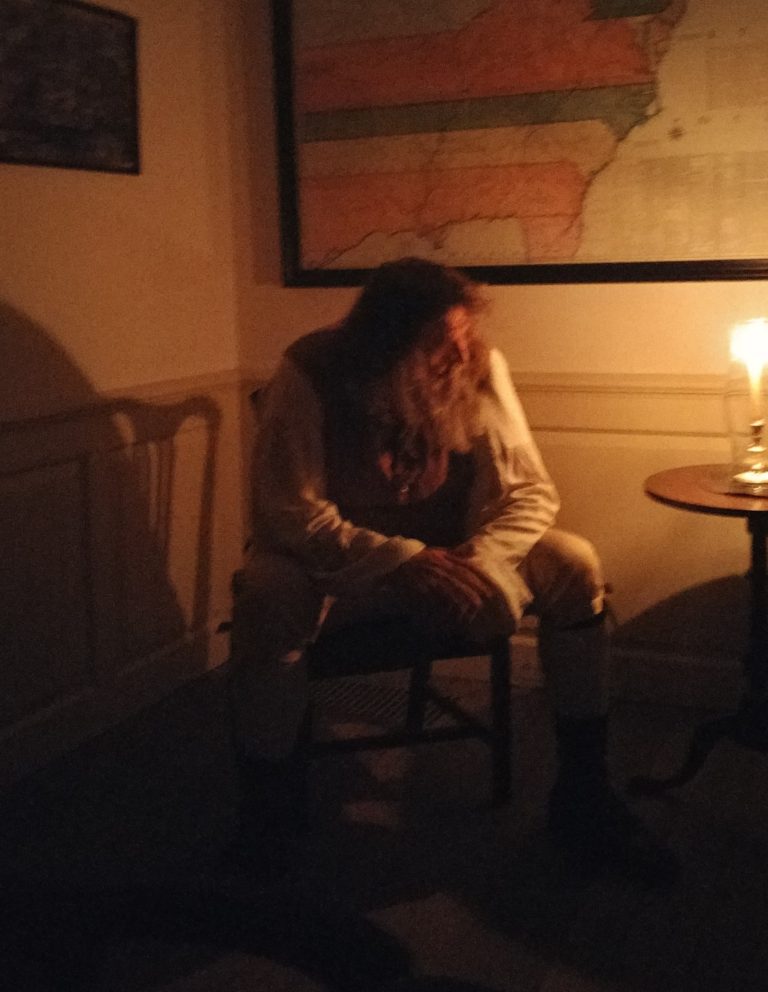 Colonial Williamsburg Ghost Tour: A Review of "Ghosts Among Us ...